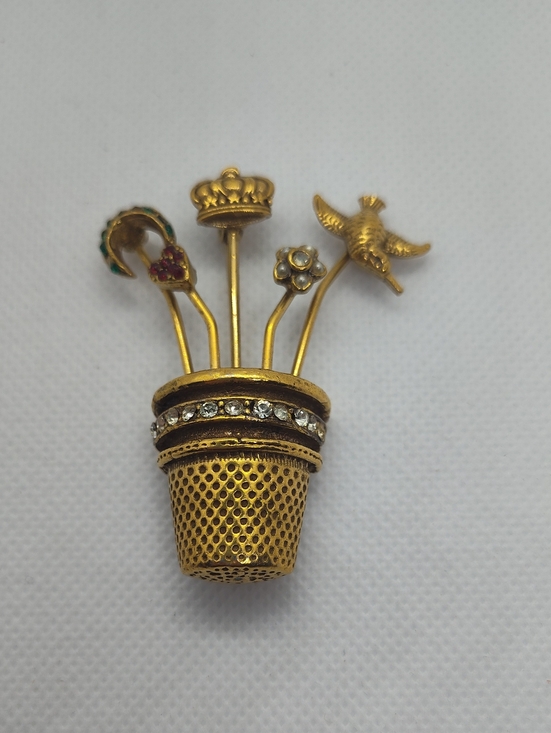 Shrager | Jewelry | Shrager Goldtone Thimble Flowerstick Brooch With ...